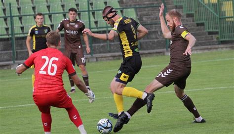 3 liga Siarka Tarnobrzeg zremisowała z Garbarnią i już nie jest