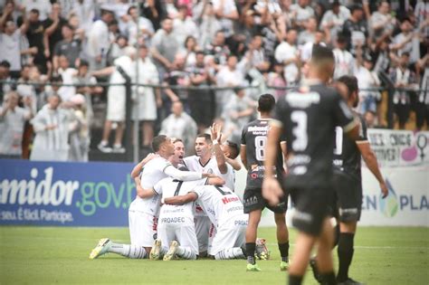 Oper Rio Vence O Aruko E Se Classifica Para A Semifinal Do Paranaense