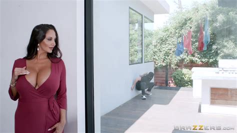 Ava Addams Moms Panty Bandit Sniz Porn