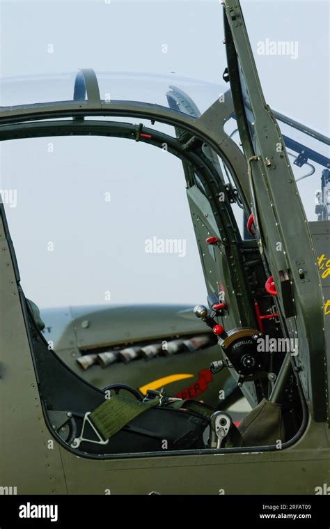 Unique Car Door Style Open Cockpit Door System Of The Bell P