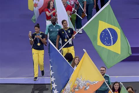 Ginastas brasileiras conquistam vaga na Olimpíada de Paris 2024 PAUTA 1