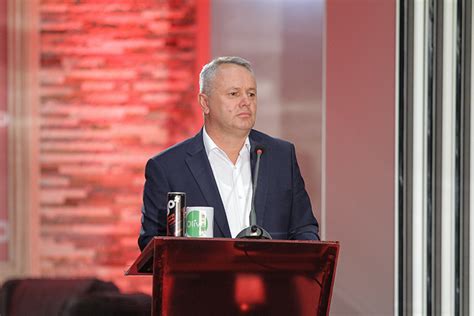 Kryetari i Junikut e pranon humbjen jep dorëheqje nga pozita e
