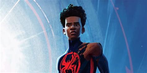 Miles Morales une métamorphose inattendue dans Spider Man Across
