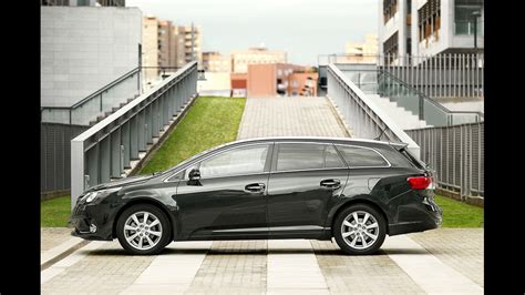 Toyota Avensis Combi D D Life Im Test Auto Motor Und Sport