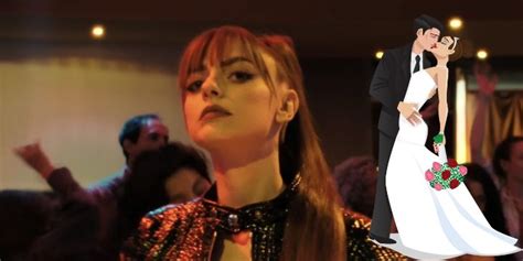 Annalisa La Foto Del Bacio Con Il Marito Alla Festa Di Matrimonio