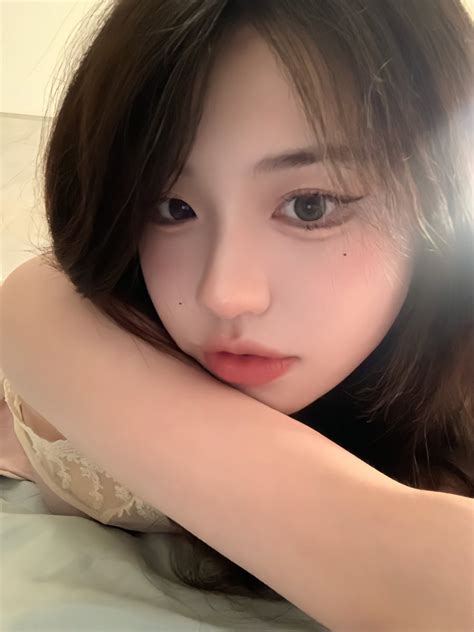 露露学姐 on Twitter 学姐不是小孩子了 挺不住的时候也不能哭