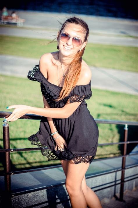 Enjoy The Gorgeous Girls Of Summer While You Still Can 50 Pics