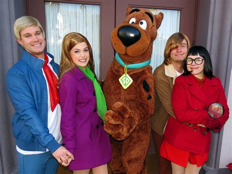 Scooby Doo Fred And Daphne Telegraph