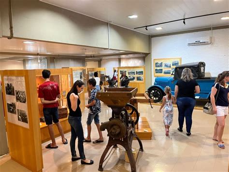 Exposi Es E Apresenta Es Art Sticas Movimentaram Domingo No Museu
