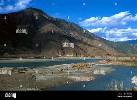 The Yangtze River The Longest River In Asia Lijiang Yunnan Province