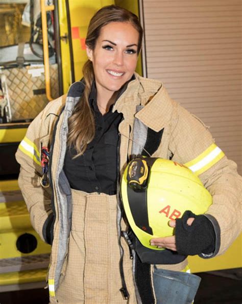 Hot As Fire Meet The World S Sexiest Female Firefighter Gunn Narten