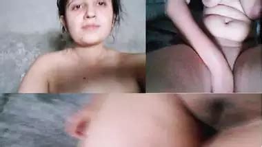 Desi Village Bhabhi Pussy Fingering In Bathroom Indian Amateur Sex