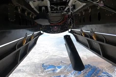 Ga Asi Demonstrates Release Of Advanced Air Launched Effects A Le