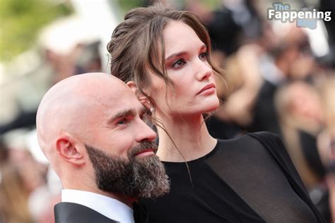 Alicja Bachleda Curuś Flashes Her Nude Tit at the 76th Annual Cannes