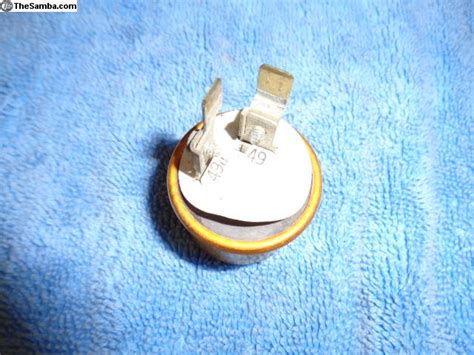TheSamba VW Classifieds VW Bus Bug 12V 2 Pin Turn Signal