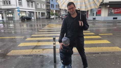 Vater Lukas Nyffenegger Prangert Nach Unfall Am Escher Wyss Platz In