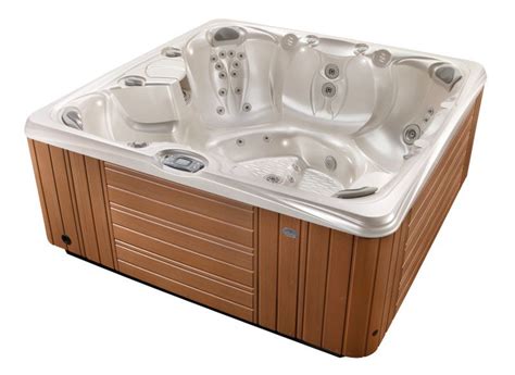 Salina Seven Person Hot Tub Reviews And Specs Massage Machine Spa