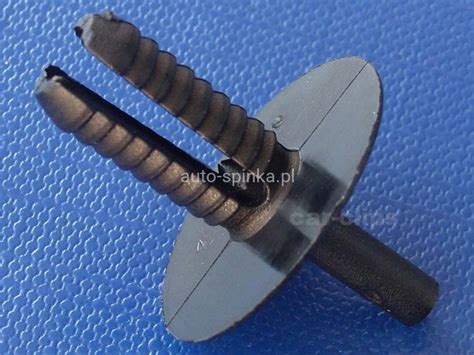 C10006 Kołek 6 x 15 nakładki zderzaka listwy progu BMW 3 E36 E46 5 E34