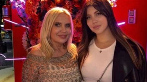 La alarmante razón por la que la mamá de Wanda Nara se oponía al viaje