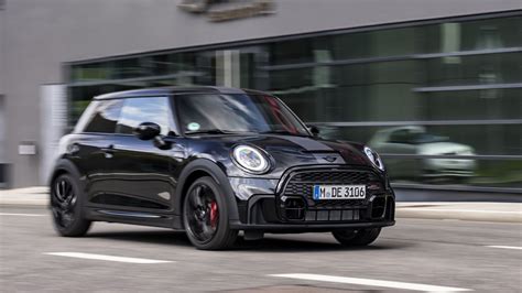 Mini John Cooper Works To Edition Celebrates The Manual Transmission