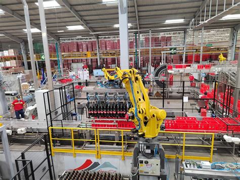 Coca Cola Los Volcanes invierte US 68M en ampliación incluye robots y