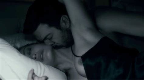 Lindustriale Nude Scenes Review