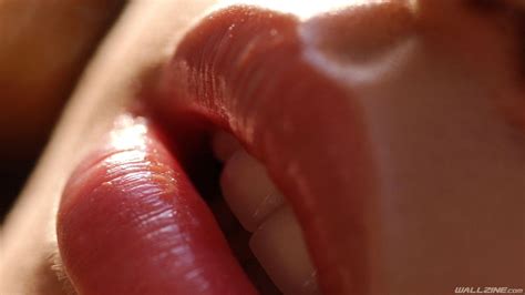 Wallpapers Sensual Wallpaper Cave