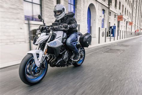 2023 Suzuki GSX 8S Review Specs Devitt
