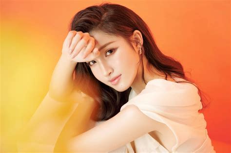 Á hậu Phương Nhi chính thức trở thành đại diện Việt Nam thi Miss
