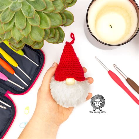20 Adorable Free Crochet Christmas Ornament Patterns Quick Easy