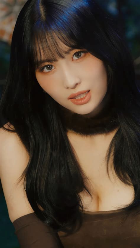Momo TWICE Moonlight Sunrise 4K 4290i Wallpaper PC Desktop