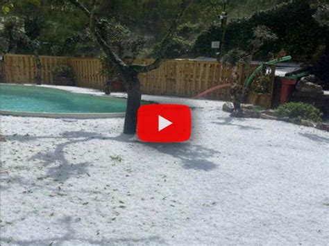 Meteo Cronaca Diretta Video Forte Grandinata In Umbria Tutto Bianco