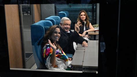 AMLO inaugura segundo tramo del Tren Maya viaja de Cancún a Palenque