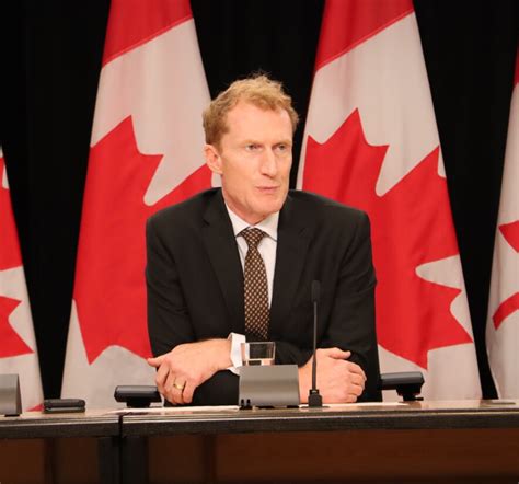 Marc Miller La Cible De 10 Dimmigrants Francophones Cest
