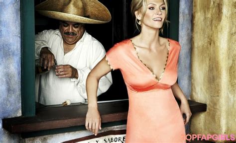 Natasha Henstridge Nude Onlyfans Leaked Photo Topfapgirls