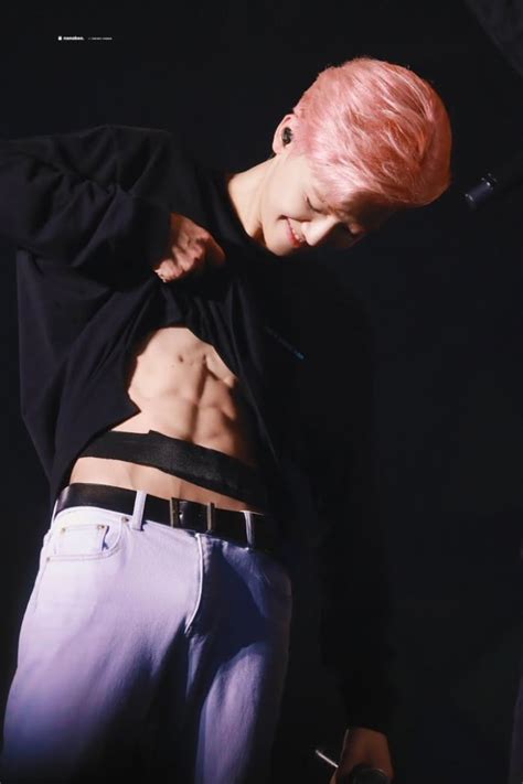 Jeno Nct Dream Bikin Fans Heboh Saat Memperlihatkan Otot Di Konser