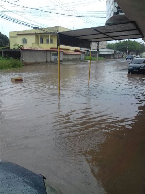 Chuva Forte Provoca Alagamentos Em Ruas De Vila Velha Veja Fotos A