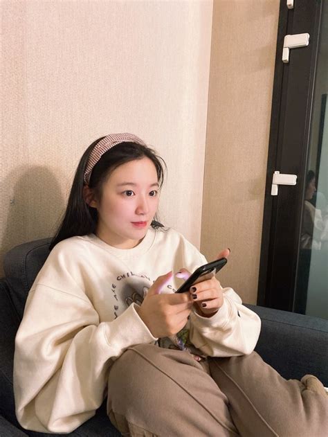 아이들뷰 on Twitter Chicas Chica ulzzang Grupo de chicas