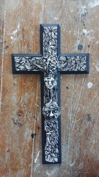 Crucifix Drawing At Paintingvalley Explore Collection Of Crucifix