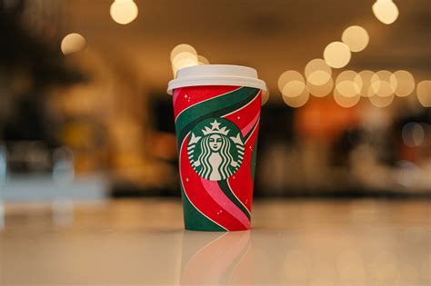 Starbucks New Holiday Cups Stick With Its Signature Red And Green Theme