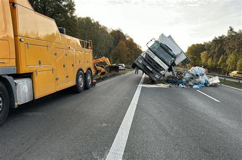 Groźny wypadek na A4 w Opolu Autostrada na Wrocław zablokowana Opole