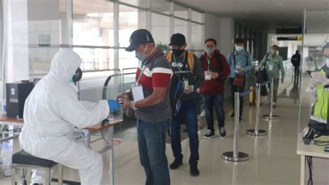 Penumpang Rute Internasional Di Bandara Juanda Melonjak Ribuan Orang