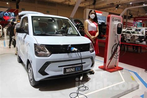 Foto Inilah Dfsk Mini Ev Pesaing Wuling Air Ev Di Giias