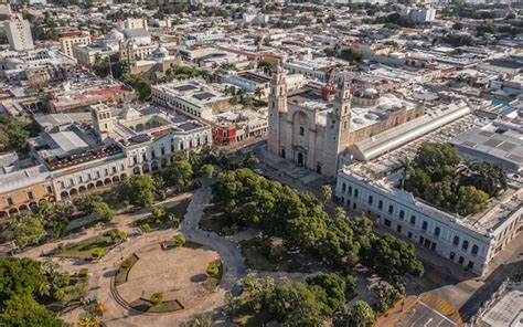 Plaza Grande De M Rida Foto Premium