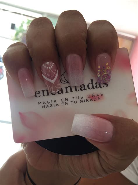 Pin de Carolina Ortiz en Decoración de uñas Manicura de uñas Uñas de