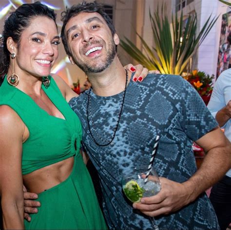Famosos Lamentam Morte Do Maquiador Rico Tavares