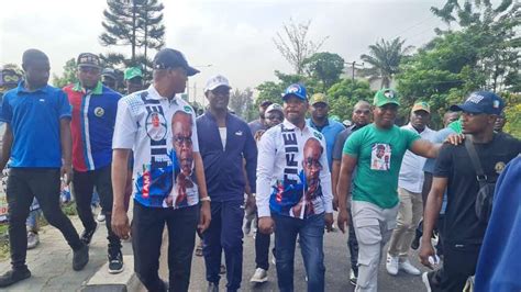 MC Oluomo Seyi Law 9ice Join Pro Tinubu Rally In Lagos Photos P M
