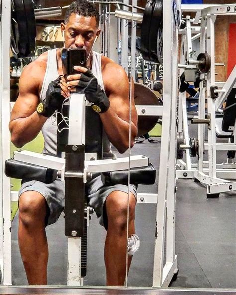 Jonathan Jordan Aka Pussy Bandit On Twitter Gymlife Hot Sex Picture