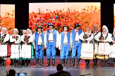 Ta ziemia droższa od innych jubileuszowy koncert zespołu