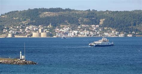 Gökçeada ve Bozcaada feribot seferleri iptal edildi